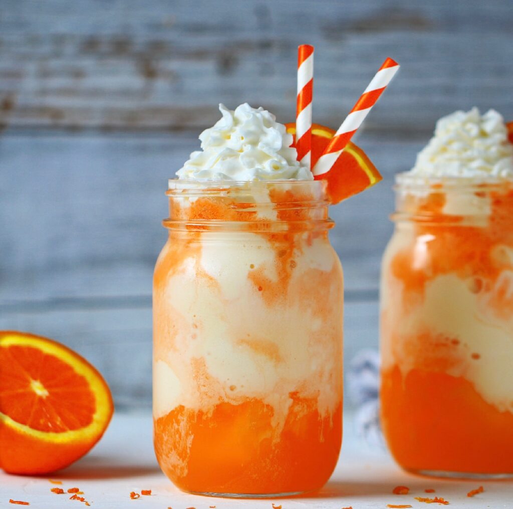 Boozy Orange Creamsicle Float | keto float, orange cream float